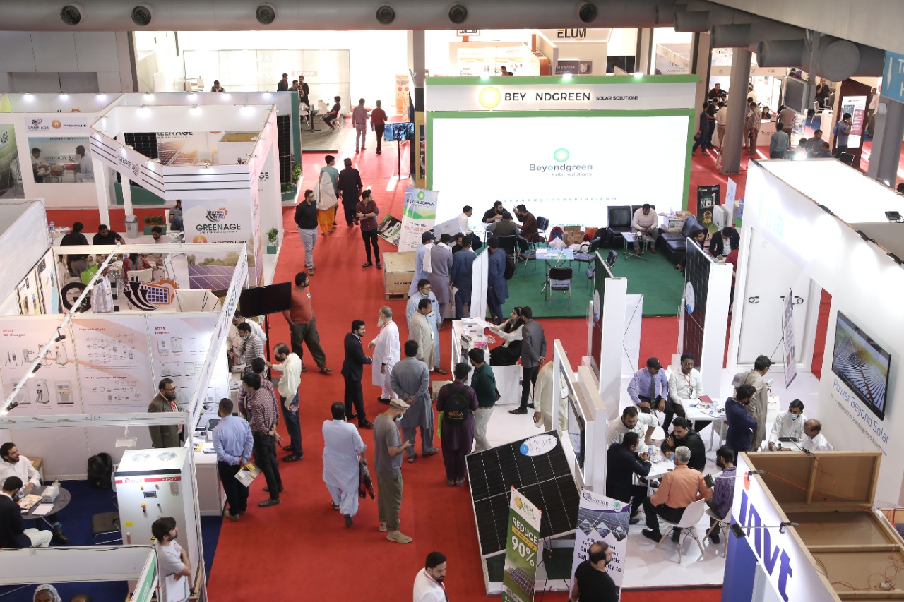 Download Brochure – Solar Pakistan